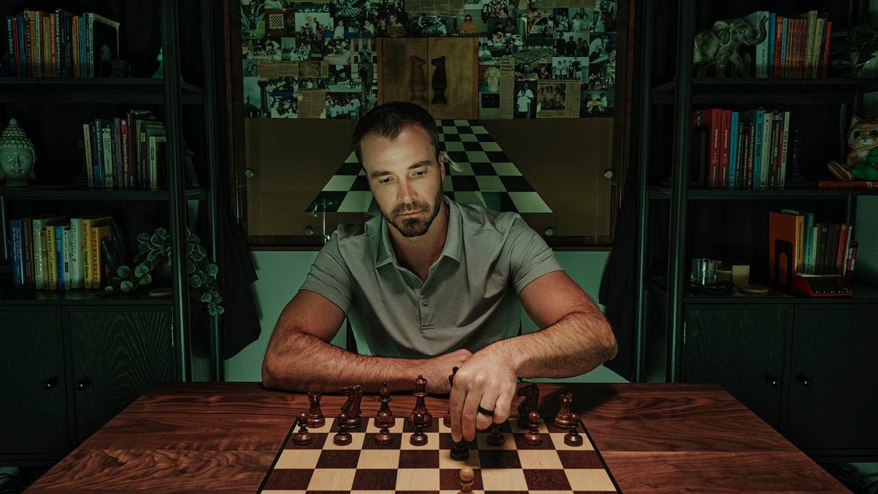 Manny vive de Danny Rensh | The Wing