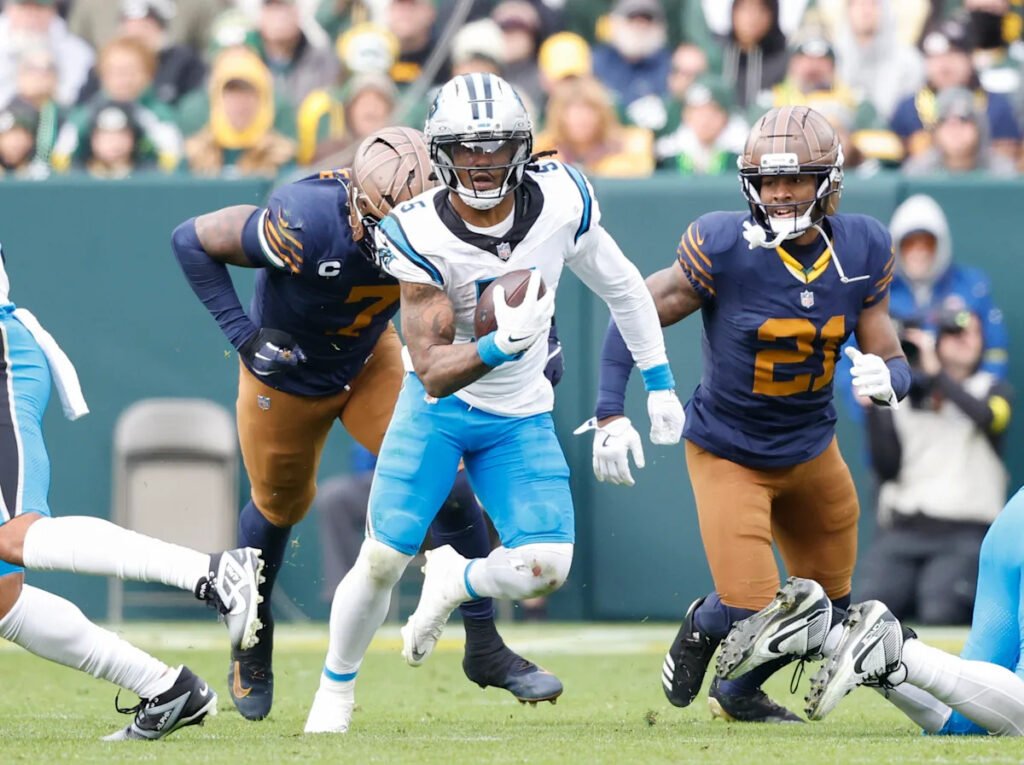 La NFL multa a Rico Dowdle por la celebración de ‘2 bombas’ en homenaje ...