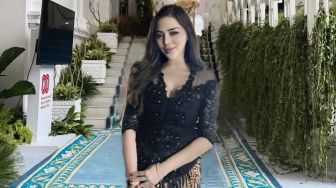 Lo conocí antes, de hecho charlé con él. | The Wing